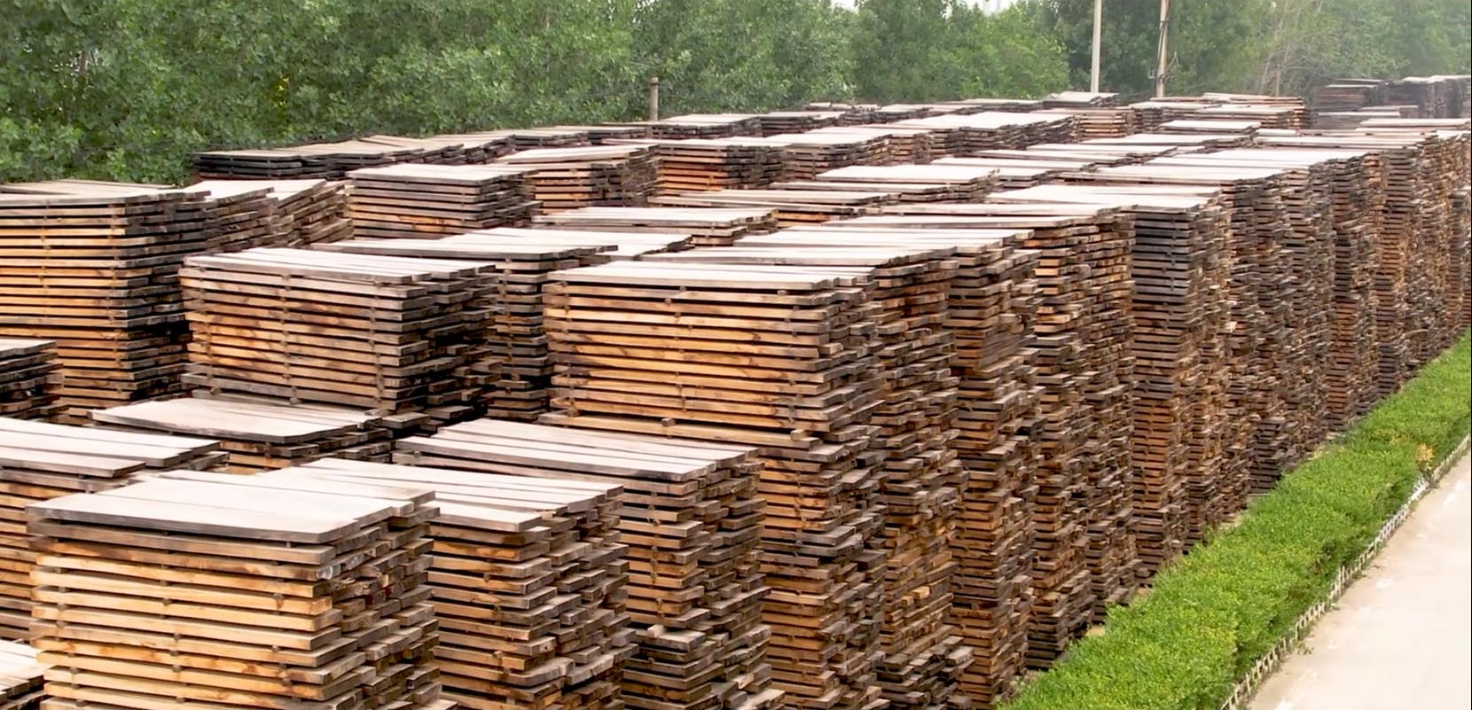 The Venetian blinds process once again demonstrates the manufacturing ...